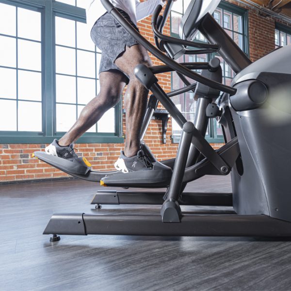 XT-One | Cross Trainer Elliptical | Octane Fitness