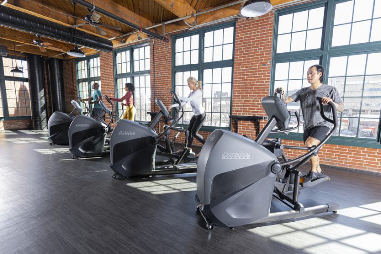 LateralX | Lateral Elliptical | Octane Fitness